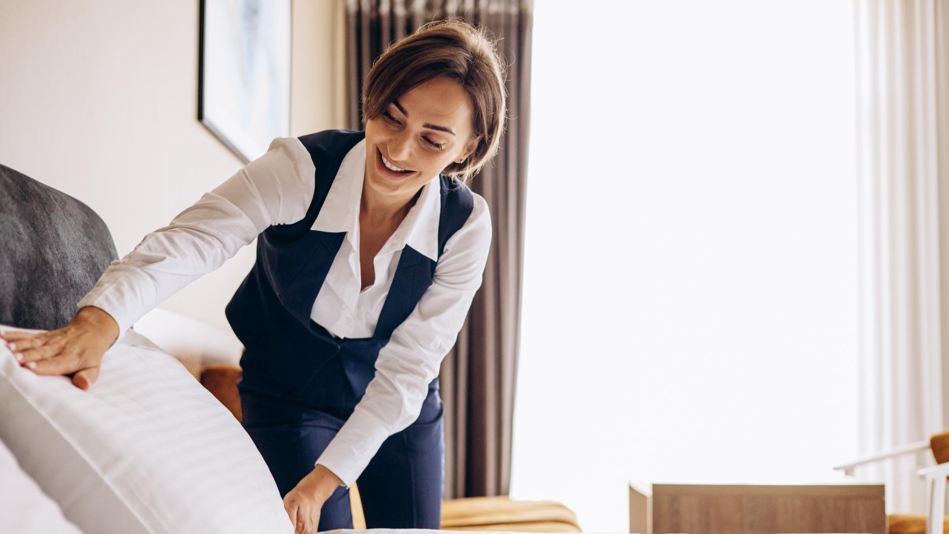 How to get well-paying jobs quickly: Everything about entry-level roles ...